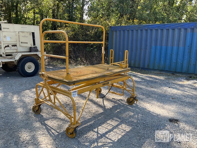 Cardco B4A Adjustable Maintenance Platform in Chambersburg ...