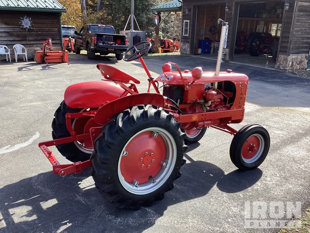 1949 Leader 2WD Wide Front Row Crop Antique Tractor in Russell ...