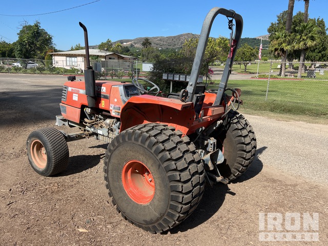 Kubota M4700 2WD Tractor in Santa Paula, California, United States ...