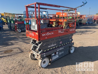 2016 Skyjack SJ3226 Electric Scissor Lift in South Vienna, Ohio, United ...