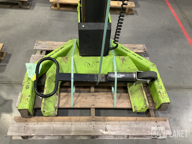 Surplus ARI Hetra HDML-8W Mobile Column Lift Set in Chambersburg ...