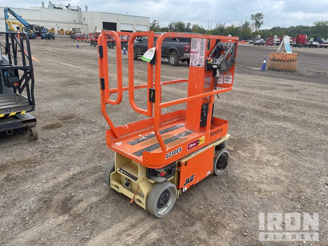 2018 JLG 1230ES Electric Vertical Mast Lift in South Vienna, Ohio ...