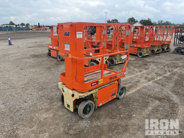 2018 JLG 1230ES Electric Vertical Mast Lift in South Vienna, Ohio ...