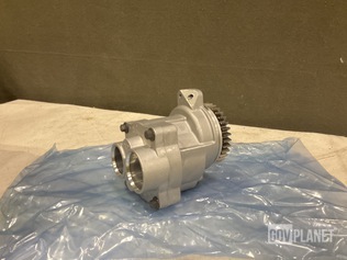 Surplus Cat 9Y-8073 Pump in Chambersburg, Pennsylvania, United States ...