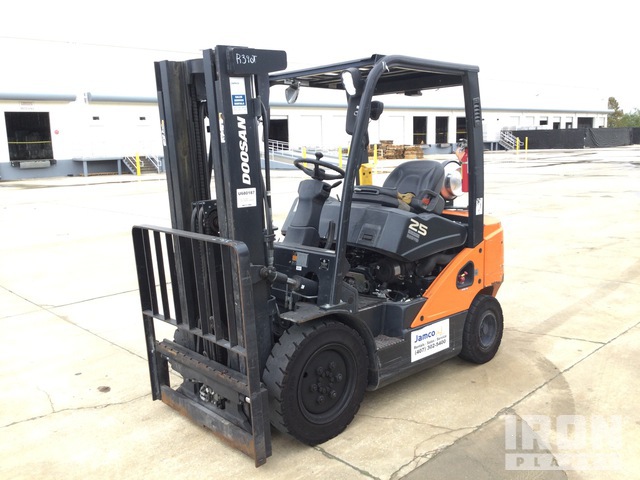 2019 Doosan G25N-7 4800 lb Pneumatic Tire Forklift in Sanford, Florida ...