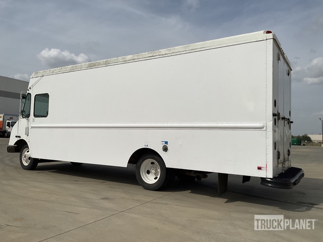 2000 Workhorse P42 Cargo Van in Evansville, Indiana, United States ...