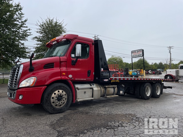 2012 Freightliner CA113DC 6x4 Rollback Truck in O Fallon, Missouri ...