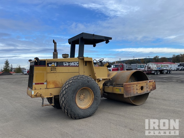 Cat CS-563C Smooth Drum Compactor in Pacific, Washington, United States ...