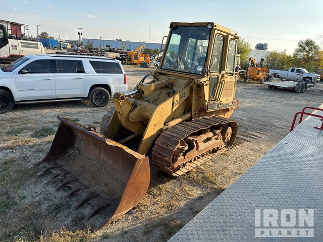 1987 Cat 943 Crawler Loader in Cedar Rapids, Iowa, United States ...