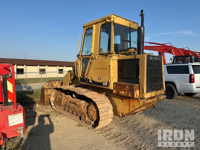 1987 Cat 943 Crawler Loader in Cedar Rapids, Iowa, United States ...