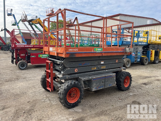 2006 Skyjack SJ7127 Dual Fuel 4x4 Scissor Lift in St. Charles, Illinois ...
