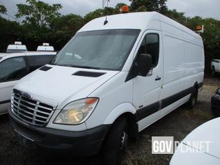 2010 Freightliner Sprinter 3500 Cargo van. in Cincinnati, Ohio, United ...