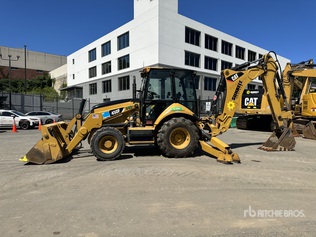 2016 Cat 450F 4x4 Backhoe Loader in Mount Vernon, New York, United ...