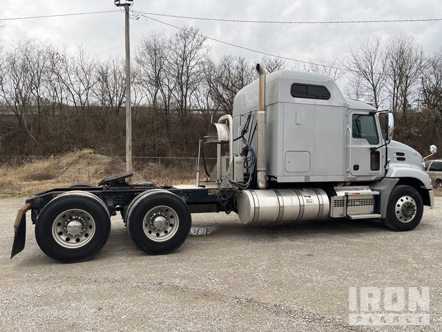 2018 Mack 600 CXU 6x4 T/A Sleeper Truck Tractor in Louisville, Kentucky ...