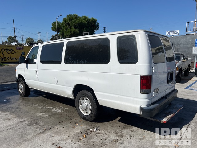 2010 Ford E-350 Econoline 4x2 Passenger Van in Los Angeles, California ...