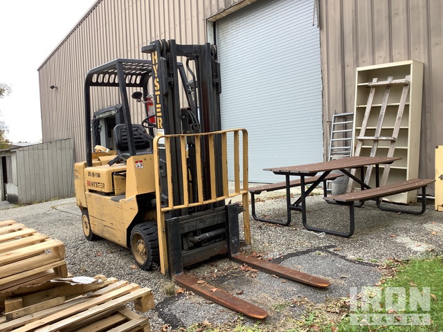 1986 Hyster S50XL 5000 lb Pneumatic Tire Forklift in Middletown, New ...