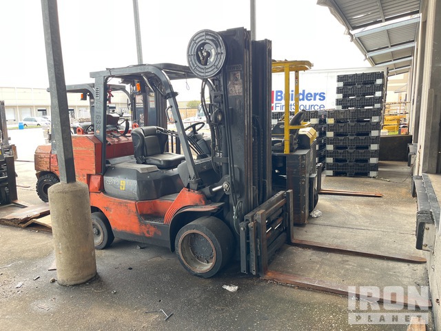 2013 Toyota 7FGCU45 9150 lb Cushion Tire Forklift in Houston, Texas ...