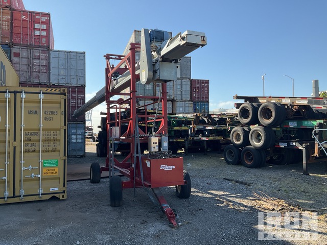 Sudenga SCL-1004 40 ft Tow-Behind Grain Stuffing Conveyor in Baltimore ...