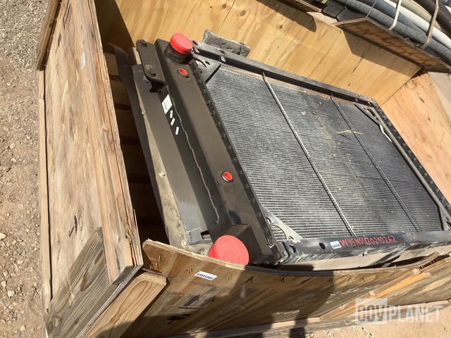 Surplus Modine 2611325 Engine Coolant Radiator in Red Rock, Arizona ...