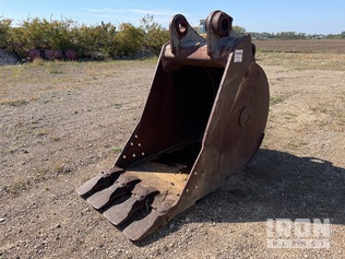 Central fabrication 36 in Digging Excavator Bucket in St. Charles ...