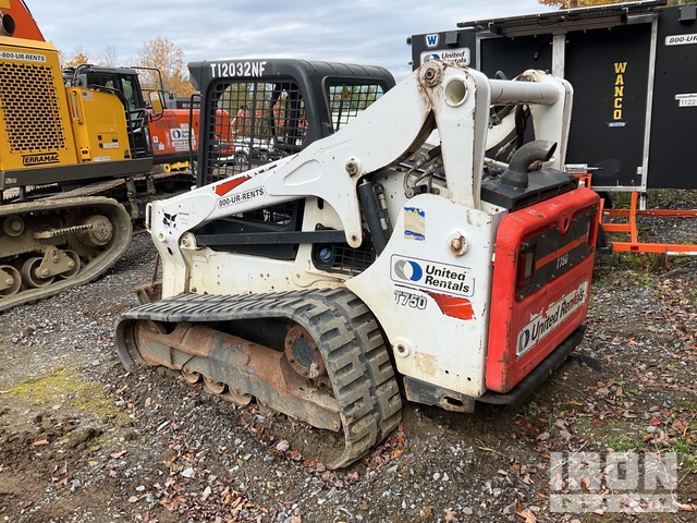 2017 Bobcat T750 Compact Track Loader in Oakland, Maine, United States ...