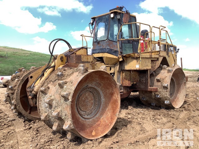 Cat 836G Landfill Compactor in Humble, Texas, United States (IronPlanet ...