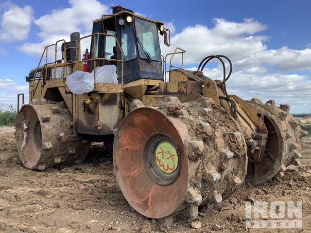 Cat 836G Landfill Compactor in Humble, Texas, United States (IronPlanet ...