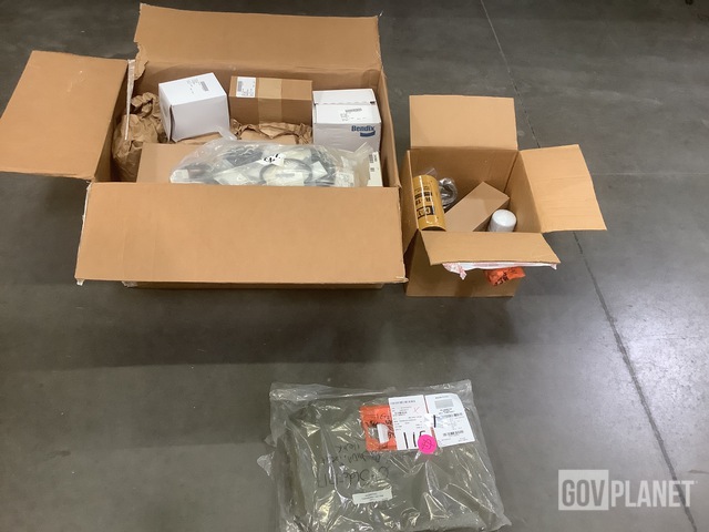 Surplus (1) Vehicular Maintenance Kit, (1) Vehicular Service Kit ...