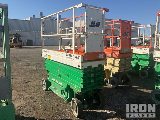 2016 JLG 2632ES Electric Scissor Lift in South Vienna, Ohio, United ...