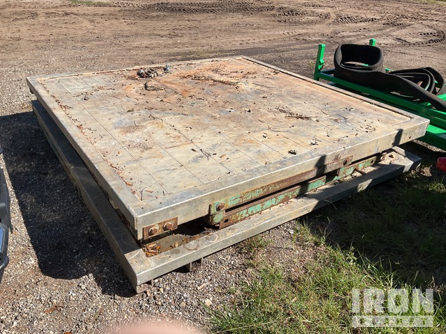 2011 GME 2AEX-88 8 ft 2 in x 8 ft 1 in Aluminum Trench Shield in ...