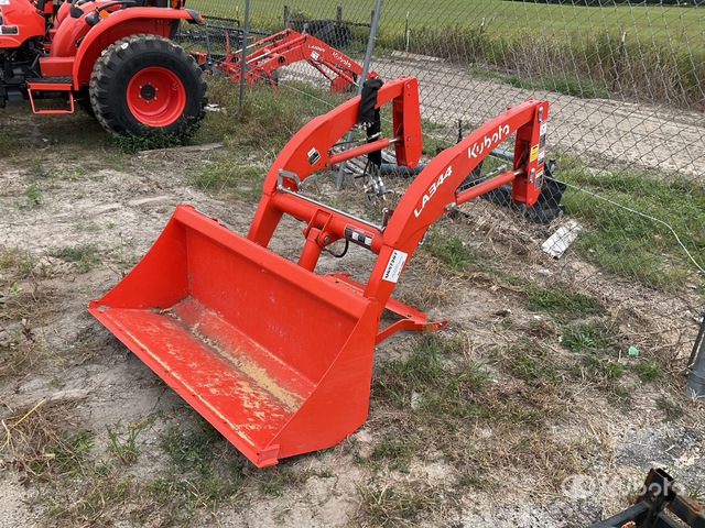 Kubota LA344S Front Loader Attachment in Lecanto, Florida, United ...