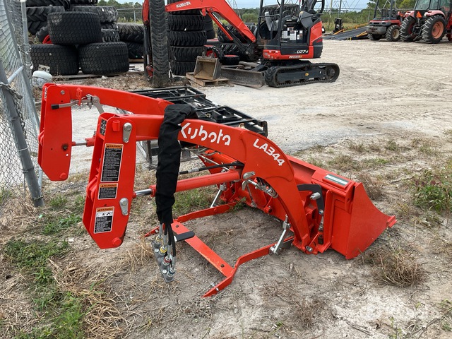 Kubota LA344S Front Loader Attachment in Lecanto, Florida, United ...