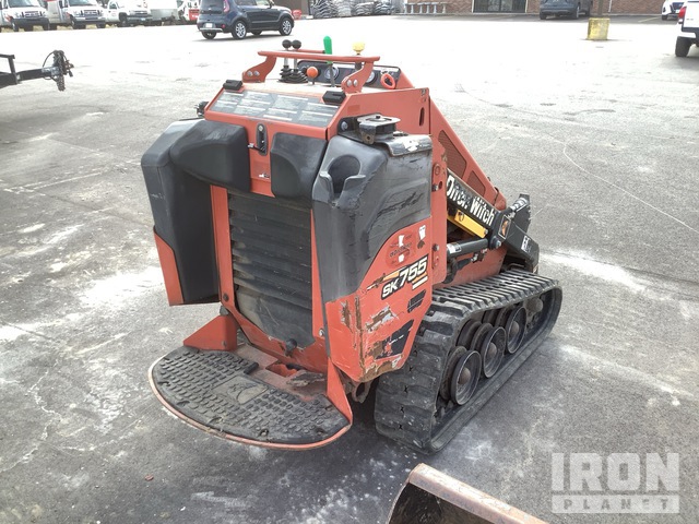 2013 Ditch Witch SK755 Mini Compact Track Loader in Grimes, Iowa ...