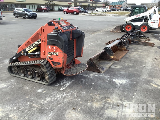 2013 Ditch Witch SK755 Mini Compact Track Loader in Grimes, Iowa ...