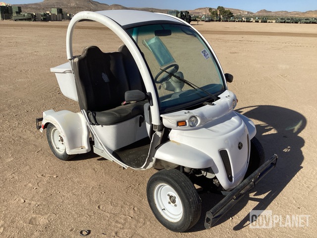 Surplus GEM Utility Vehicle in Yermo, California, United States ...