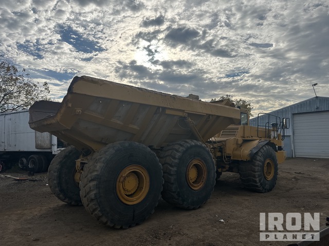 1991 Cat D400D Articulated Dump Truck in Bellevue, Iowa, United States ...