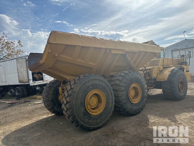 1991 Cat D400D Articulated Dump Truck in Bellevue, Iowa, United States ...
