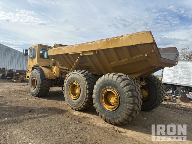 1991 Cat D400D Articulated Dump Truck in Bellevue, Iowa, United States ...