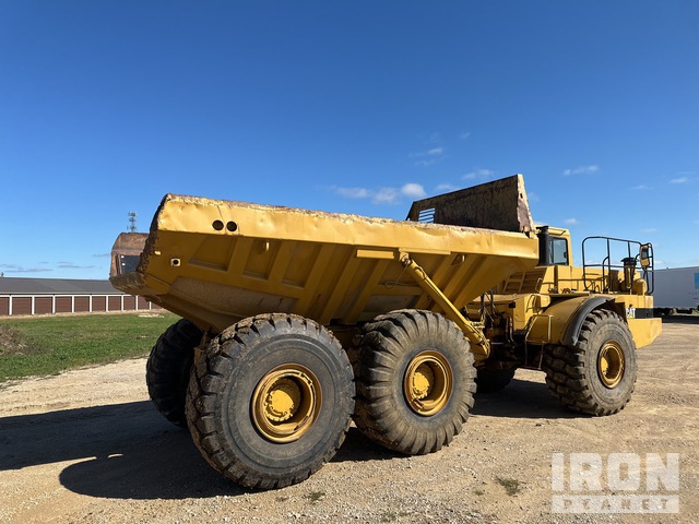 1993 Cat D400D Articulated Dump Truck in Bellevue, Iowa, United States ...