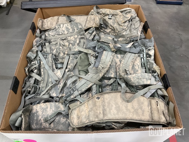 Surplus (21) Large Field Pack Sets in Chambersburg, Pennsylvania ...