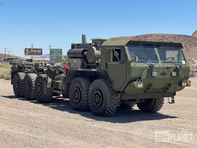 2010 Oshkosh MKR18 LVSR 10x10 Truck w/Rear Mounted Container Handler in ...