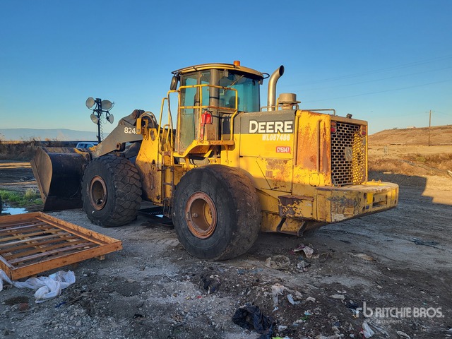 John Deere 824J Wheel Loader in Milpitas, California, United States ...
