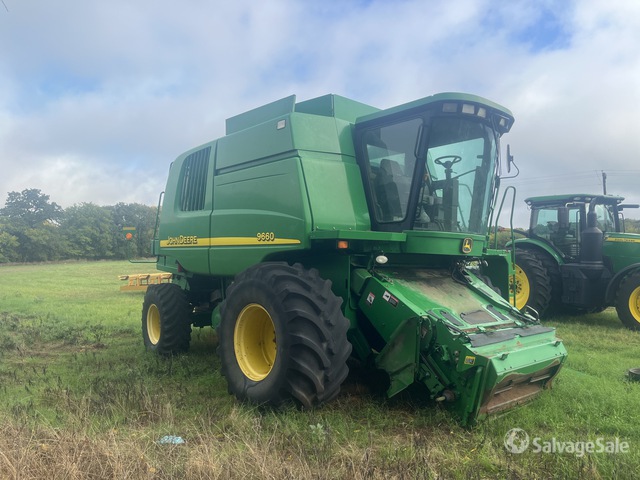 2004 John Deere 9660 Combine Harvester in Decatur, Texas, United States ...