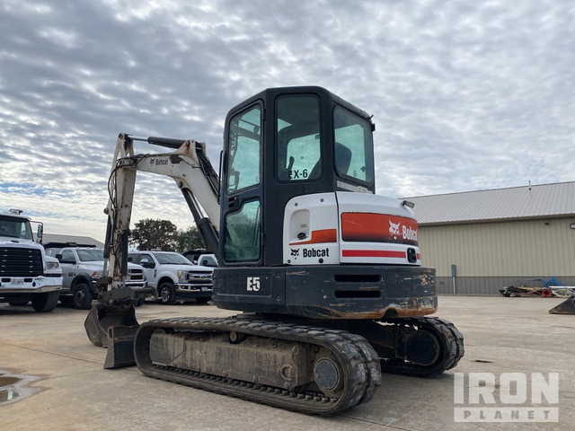 2015 Bobcat E55 Mini Excavator in Eldorado, Illinois, United States ...