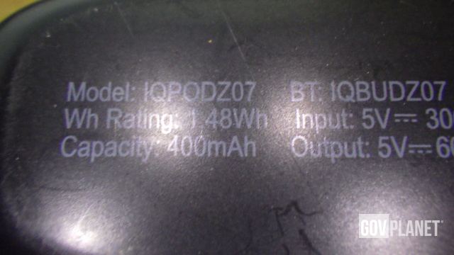 iQ Podz Model IQPODZ07 Earbuds and Charger in Edmonton, Alberta, Canada ...