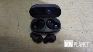 iQ Podz Model IQPODZ07 Earbuds and Charger in Edmonton, Alberta, Canada ...