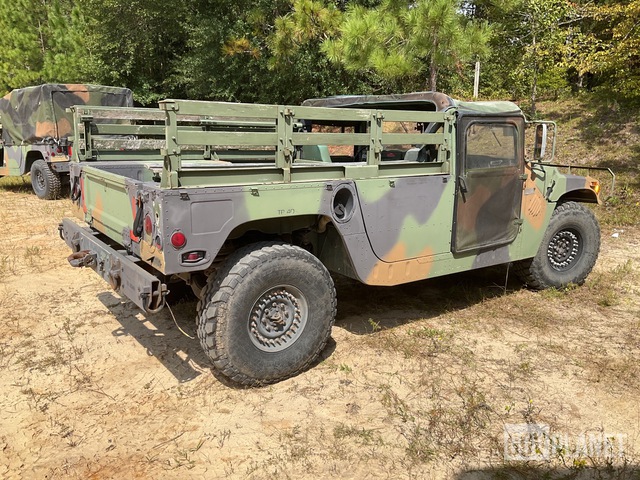 Surplus 1994 AM General M1097A1 HMMWV 2 Door Soft Top w/Truck Body in ...