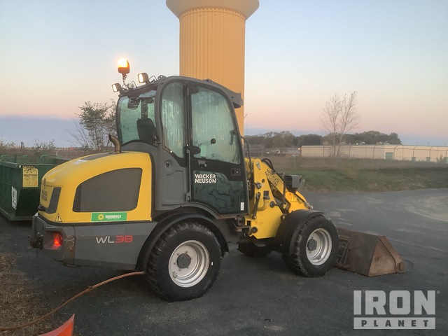 2015 Wacker Neuson WL38 Wheel Loader in Shakopee, Minnesota, United ...