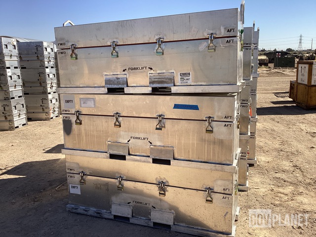 (16) CNU-678/E Storage Containers in Yermo, California, United States ...