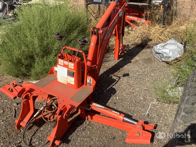 Kubota BH77 Backhoe Attachment 3-Point Backhoe Attachment in Chico ...